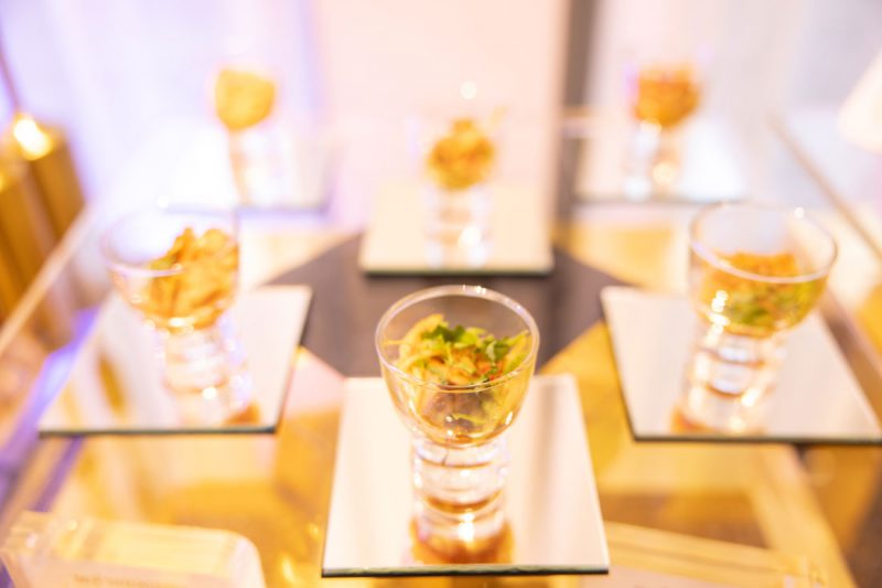 รับจัดเลี้ยง รับจัด Catering บริการสุดหรู Glitz Event Rental